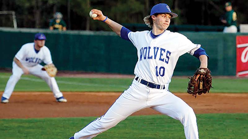 Co-Lin Wolves fall to East Central | Daily Leader