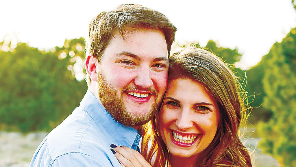 Papp-Mooney engagement - Daily Leader | Daily Leader