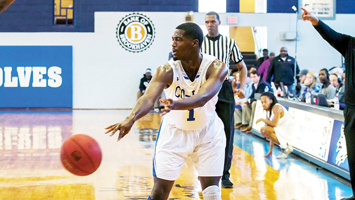 Co-Lin Wolves improve to 8-1 with win over Delgado - Daily Leader ...