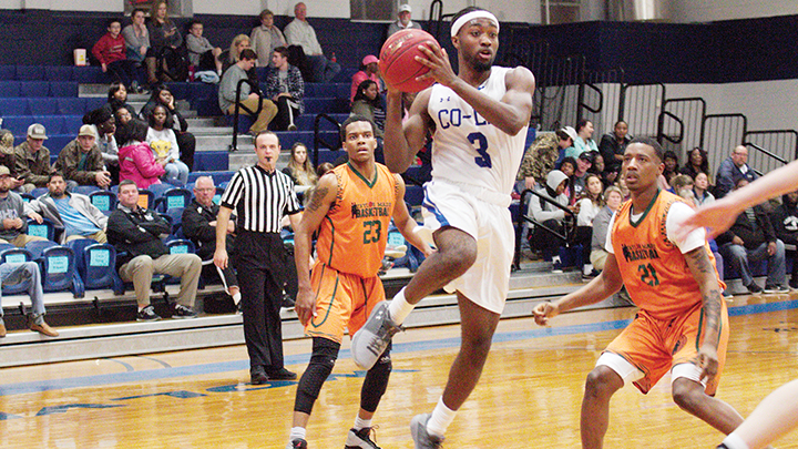 Co-Lin Wolves roll past Taylormade Academy - Daily Leader | Daily Leader
