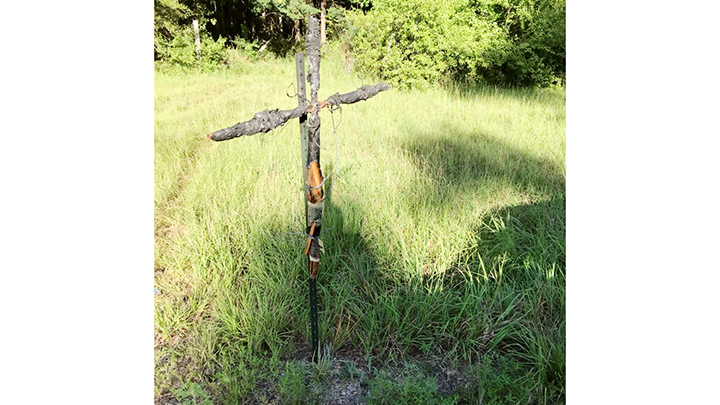 Burned cross found off Hwy. 27 - Daily Leader | Daily Leader