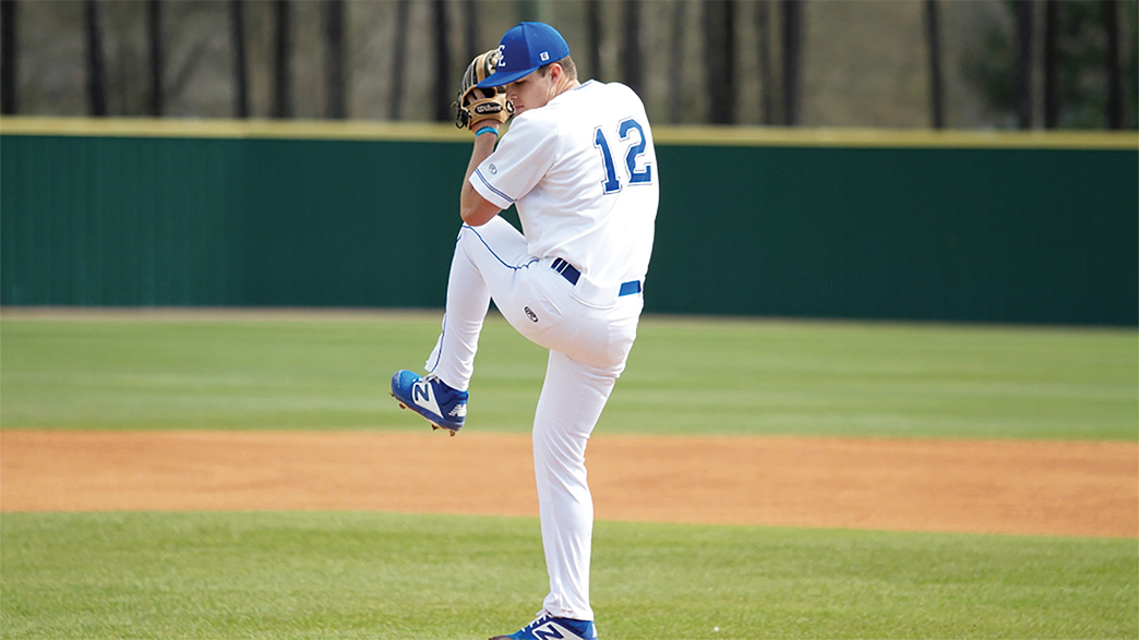 Hot bats lift Co-Lin over Highland, 12-7 and 11-1 - Daily Leader ...