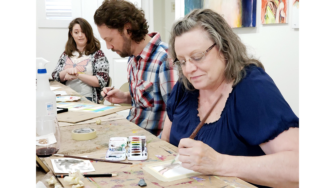 Artists get the drop on area with "Brookhaven Art Drop" - Daily Leader ...