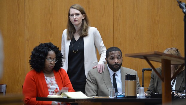 Defense says accused 'just snapped' — Willie Cory Godbolt trial begins ...