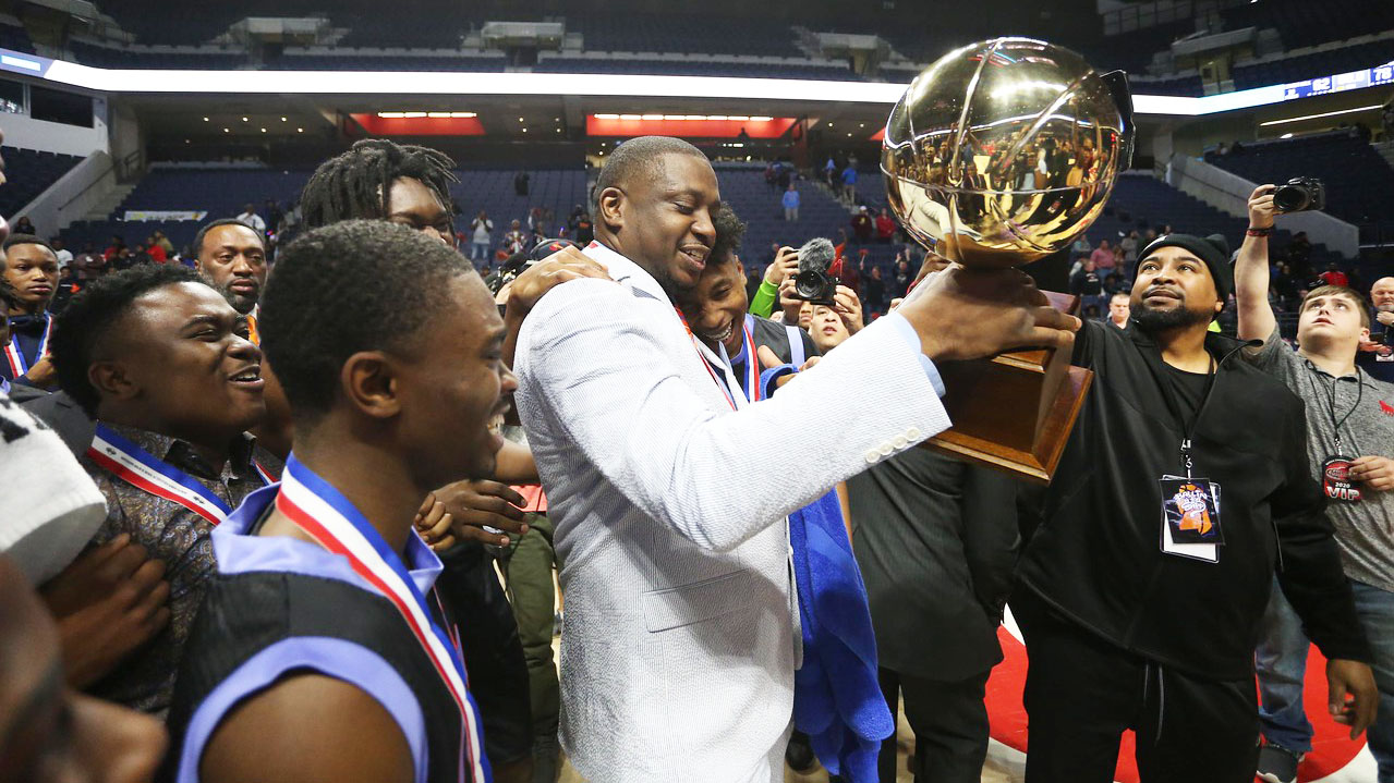 Co-Lin picks Sanders to lead men’s basketball | Daily Leader