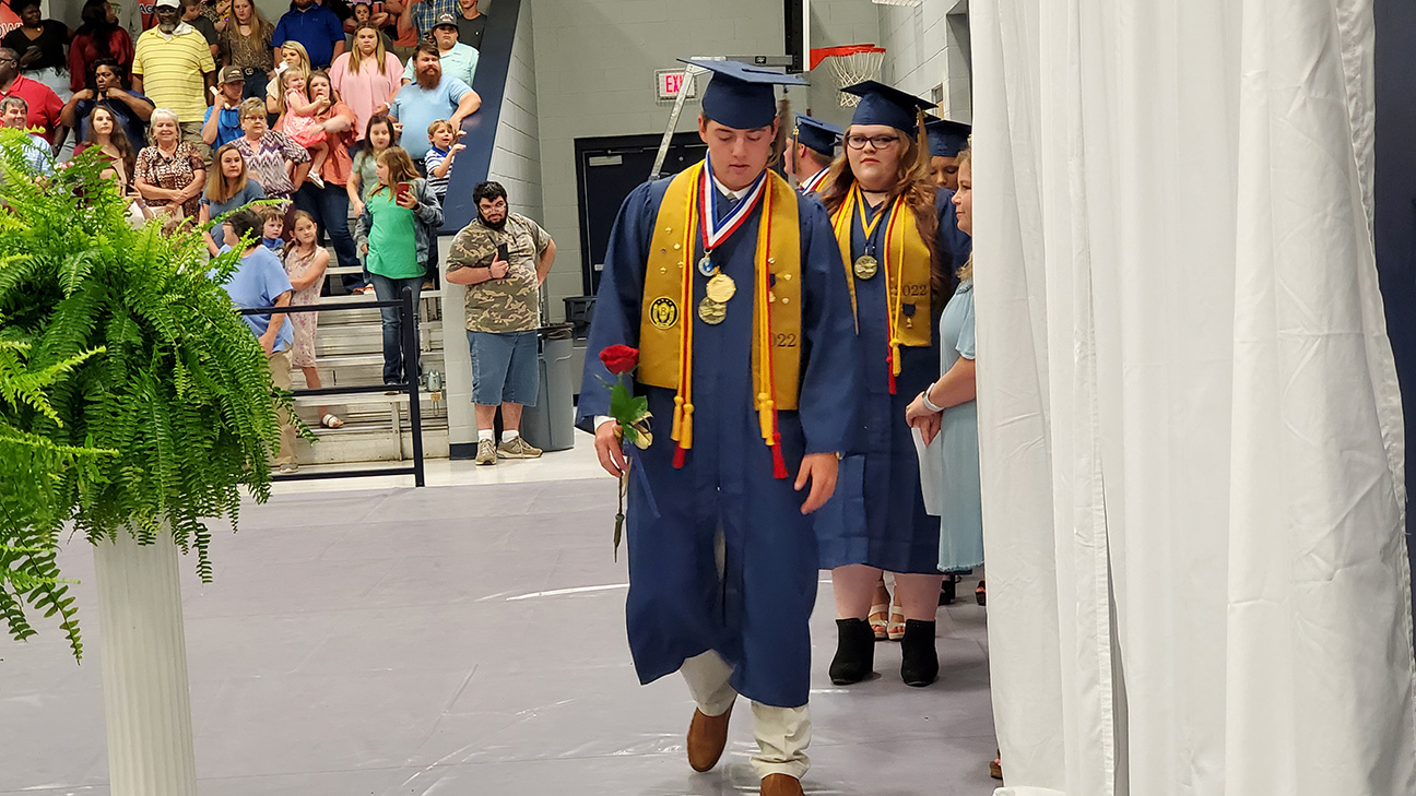 ‘Thank you’ was the theme at Thursday graduations | Daily Leader