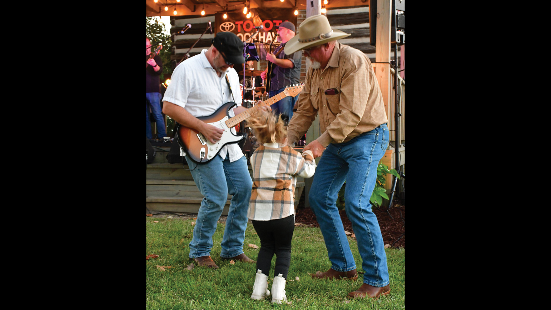 ‘Brookstock Encore’ kicks off 47th Ole Brook Festival | Daily Leader