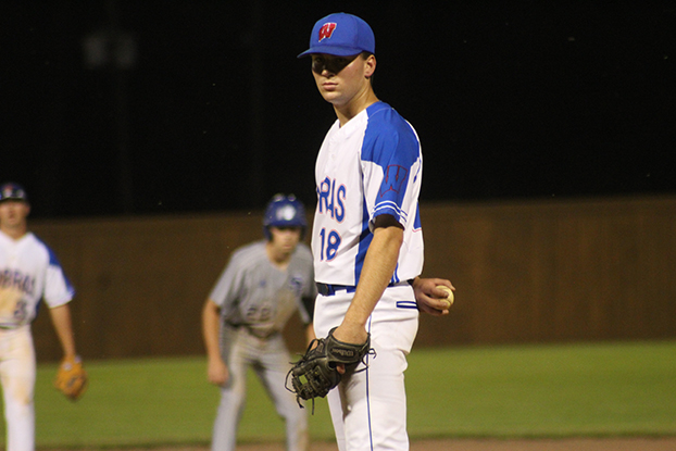 Loy locks up Southeast Lauderdale bats with playoff no-hitter. | Daily ...