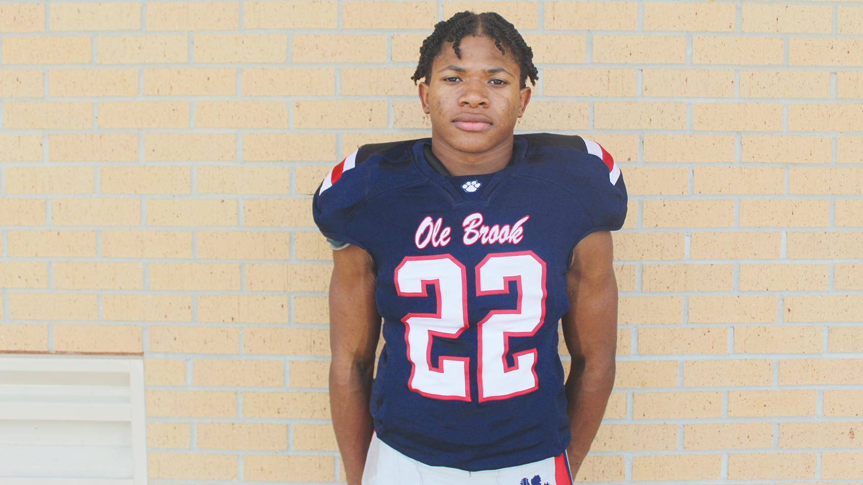 BHS's Lewis is The Daily Leader's Defensive Player of the Week - Daily ...