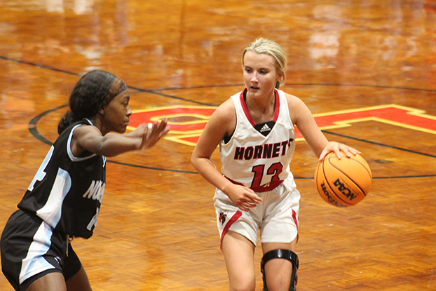 North Pike girls move to 8-1 with win over Loyd Star | Daily Leader