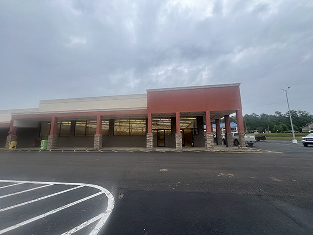 Rite Aid building under renovation | Daily Leader