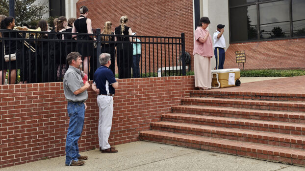 Observing a National Day of Prayer - Daily Leader | Daily Leader