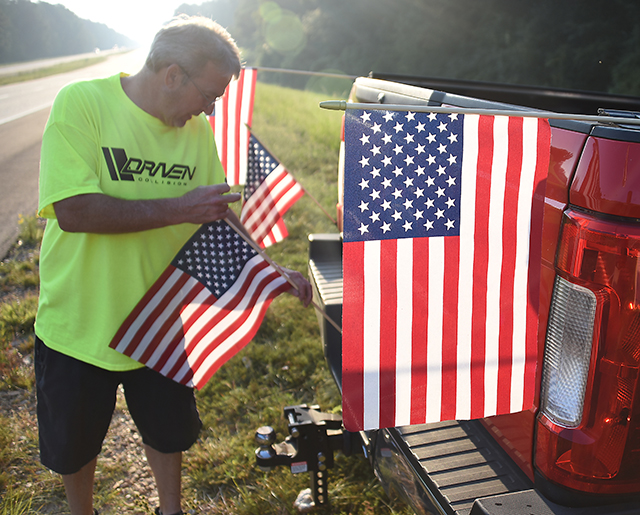 Photo Gallery: Community pays tribute to officer Troy Floyd during ...