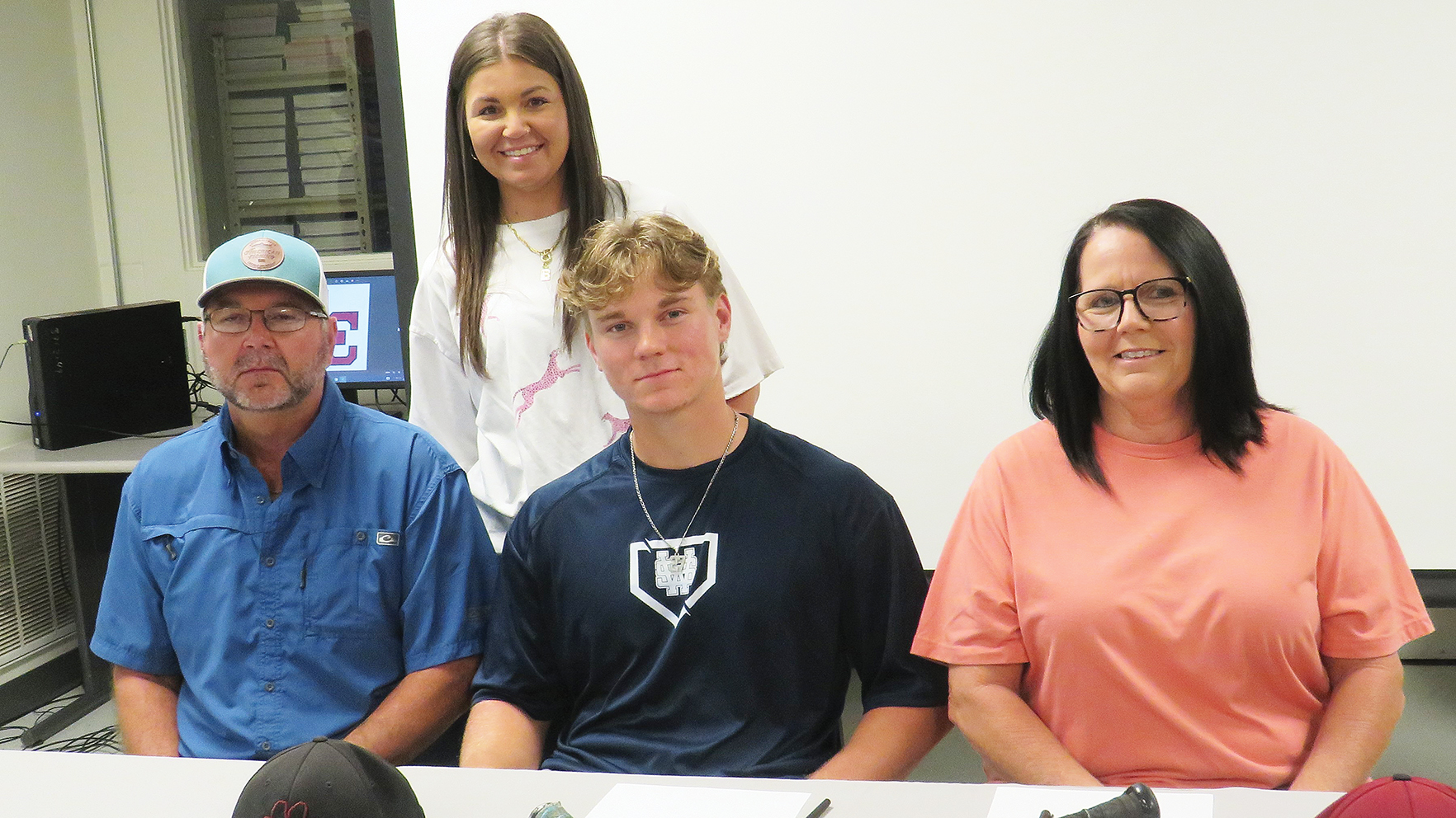 2 Lawrence County Cougars sign to play college baseball | Daily Leader